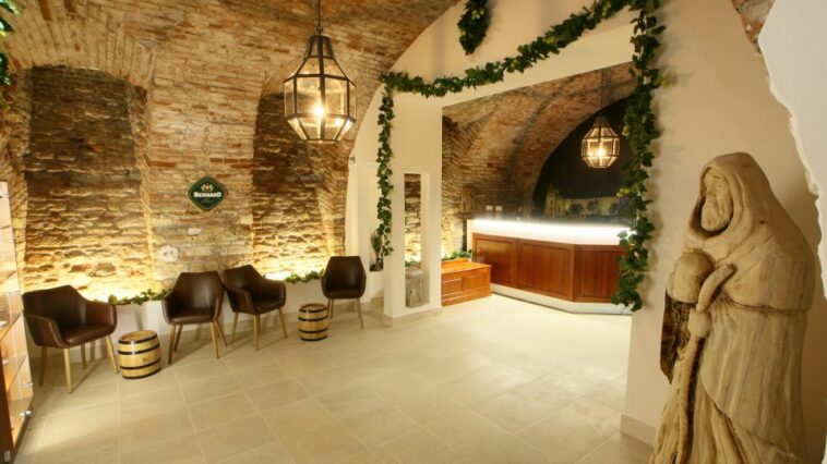 The Ultimate Beer Spa Bucket List: 10 Must-Visit Beer Spas Around the ...